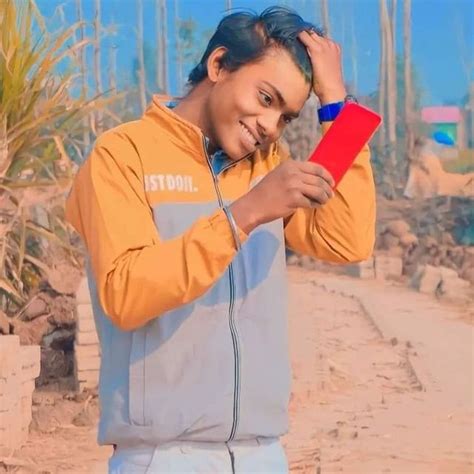 Vㅤㅤaㅤㅤnㅤㅤsㅤh 🍷🦁 Vansh C 001 On Threads