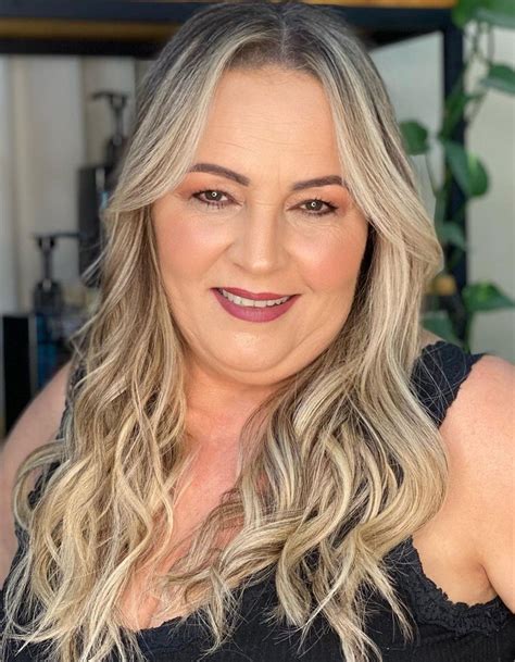 Hairstyles For Over 40 And Overweight Women Artofit