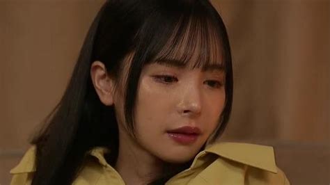 デビューの為売れる為服従のアイドルレ×プ輪 中年オヤジ達に喰い物にされ続けた最期のアイドル 桃乃木かなのエロ画像100枚！無料動画つき