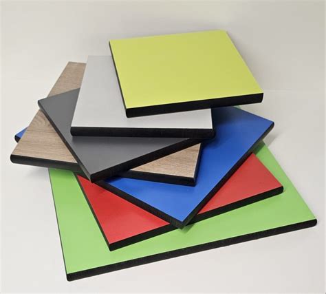 Summit Range Refined Washroom Cubicles