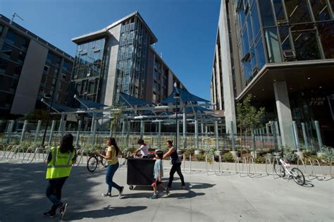Home Away From Home Uc Irvine News