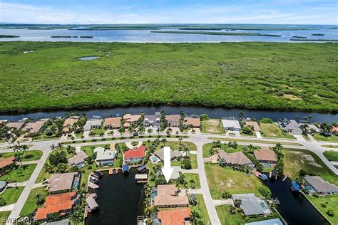 2922 Sw 38th Ter Cape Coral Fl 33914 Zillow