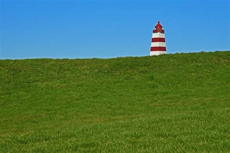 28000 Lighthouse Grass Pictures
