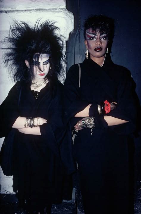 Goth Bands 28 ☥ 🎶 𝟖𝟎𝐬 𝟖𝟎𝐬 𝟖𝟎𝐬 🎶 ☥ Ideas To Save Today Post Punk