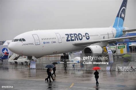 Zero G Plane Photos And Premium High Res Pictures Getty Images
