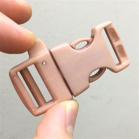 Emergency Survival Whistle Buckle Foliage Hock T Shop Army