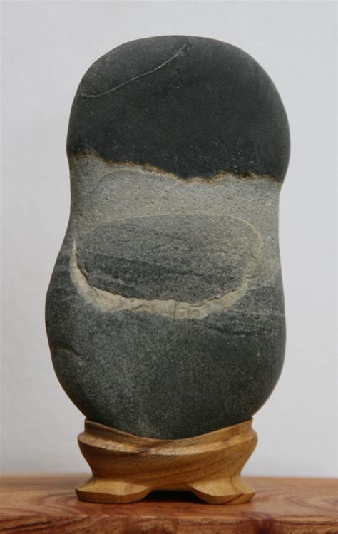 정남석 수석인 박수근 화백 그림 화법의 수석 작품 발표 방방곡곡