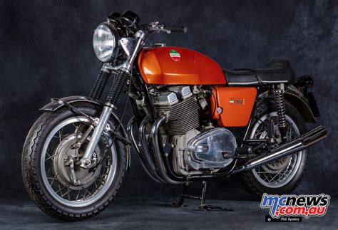 Laverda 1000c Laverdas 1000cc Triple Mcnews