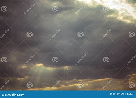 Sun Rays In Epic Clouds Stock Image Image Of Glow Panoramic 179351609