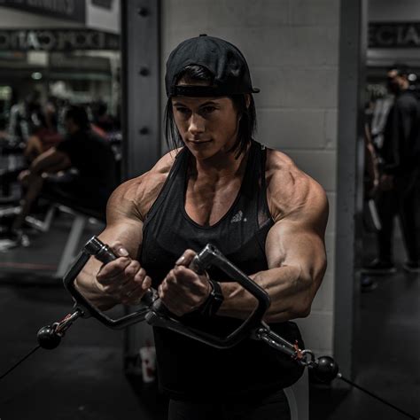 Kristen Nun Usa Female Body Builder Bio Pics And History Delhi