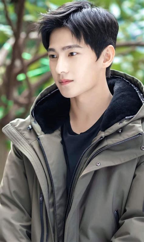 Pin By Chen Yi On หยางหยาง Yang Yang 阳阳 Yang Yang Actor Yang Yang Actors