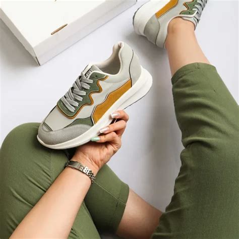 کفش Liyohappy لیو هپی