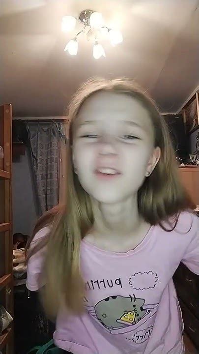 с 8 марта девочки Youtube