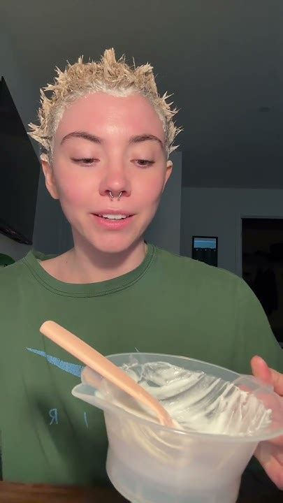 I Need More Bleach 😓 Buzzcut Haircut Sallys Bleach Youtube