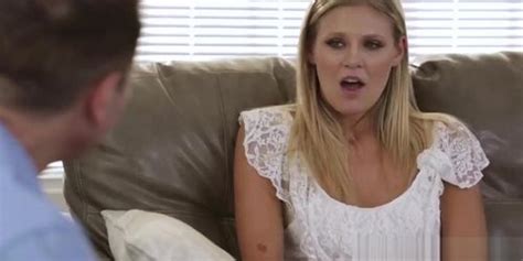 Scarlet Red In Dr Sperm Donor