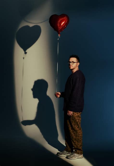 Sam Fischer Shares His New Single “hard To Love” • Withguitars