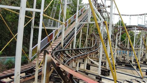 Esselworld Hoola Loop