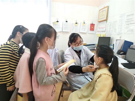 Khám Sức Khỏe Học đường Cho Học Sinh Toàn Trường