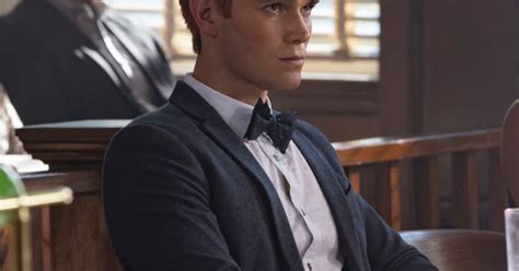 Why Archie Gets Serpent Tattoo On Riverdale Season 3