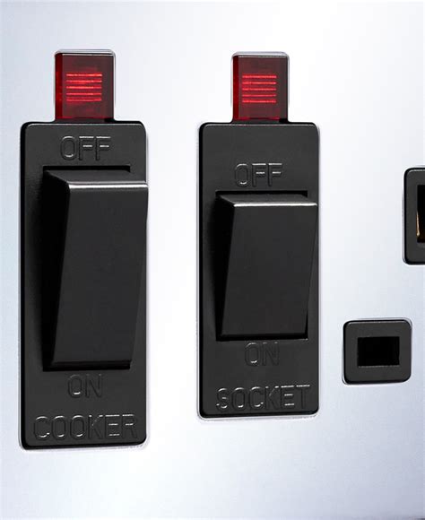 Chrome Cooker Switch And Socket Dowsing And Reynolds