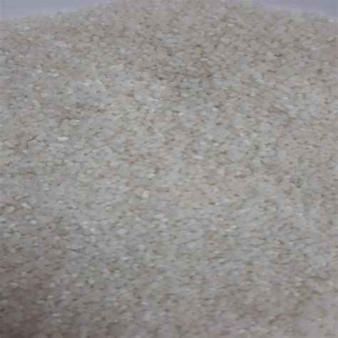 White 100 Broken Silky Sortex Raw Rice Loose At ₹ 2600 Tonne In