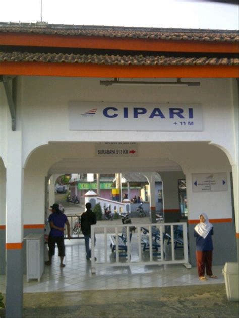 Jejak Sejarah Stasiun Kereta Api Cipari Cipari