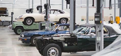 Jlr Tem Fábrica Que Dá Vida Nova A Carros Antigos Conheça