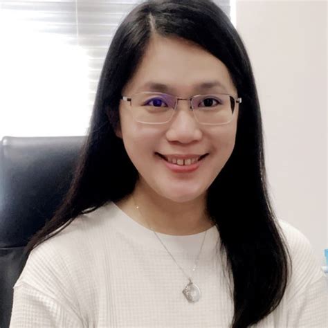 Man Lams Instagram Twitter And Facebook On Idcrawl