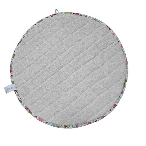 Julie Dodsworth Strawberry Fair Hob Cover Sam Turner And Sons