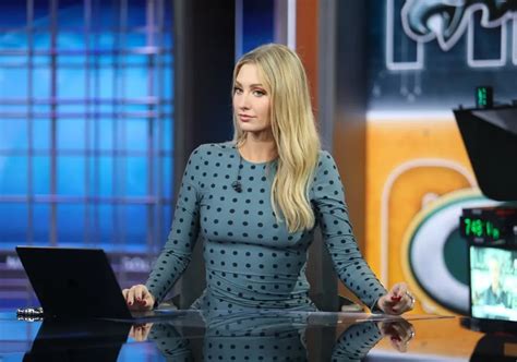 Meet Glamorous New Espn Anchor Madelyn Burke Who Quit Covering New York