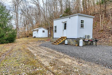 1020 Rhodes Rd Bybee Tn 37713 Mls 9962525 Zillow