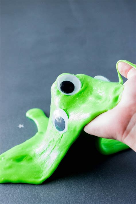 Lets Make Cool Alien Slime Toy Story Alien Toy Story Slime