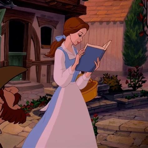 Belle Reading A Book Personajes De Monsters Inc Películas De Los 90s
