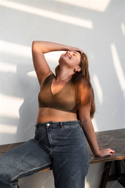 Free Photo Young Beautiful Plump Woman Loving Her Body