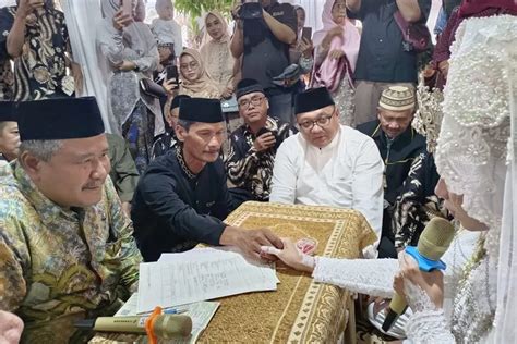 Hari Hari Pradi Supriatna Jadi Saksi Nikah Dadakan Kumpul Bareng