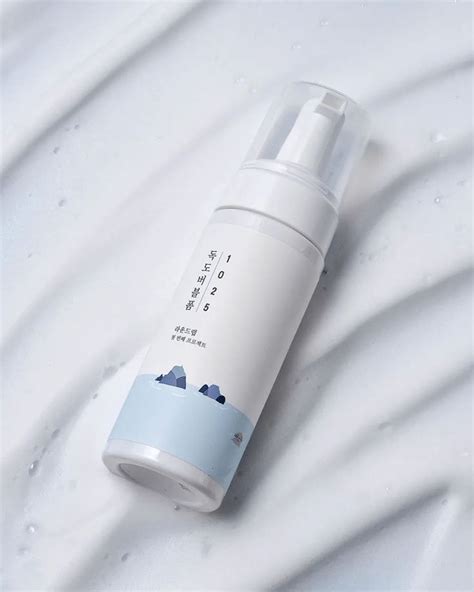 Round Lab 1025 Dokdo Bubble Foam Skin Solutions Foam Bubbles