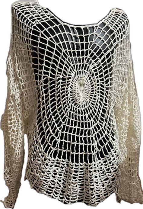Pin Di Mckenna Su Collage Item Pins Uncinetto Viso Femminile Idee