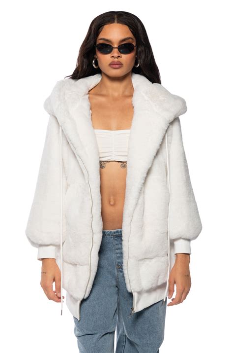 Rza Long Comfy Faux Fur Hoodie In White Akira