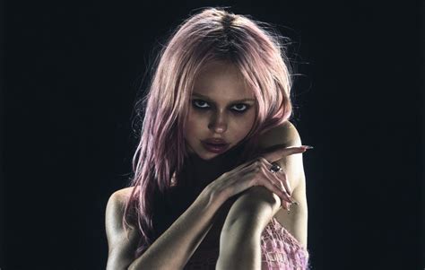 AdÉla Is Relishing Her Role As Pops Newest Provocateur