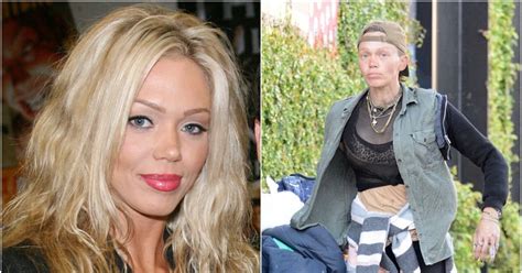 Video Fostul Model De Fitness Loni Willison Filmată în Timp Ce Căuta