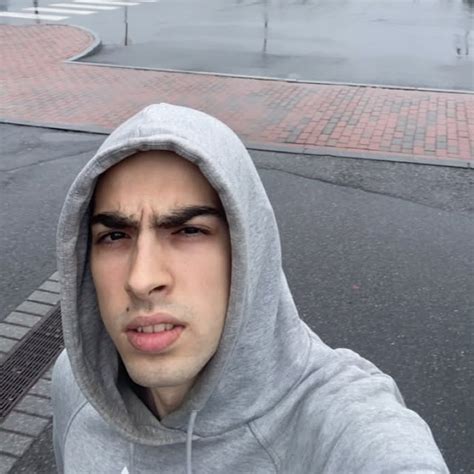 Boyan Tsachev Boyantsachev • Threads Say More