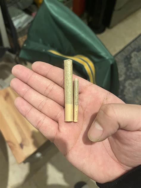 My Usual Roll And The Smallest Joint Ive Ever Rolled Rartofrolling