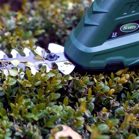 Scotts 65 Hedge Blade 4 Shear 72v 2ah Lithium Shrub Sheer Lss101
