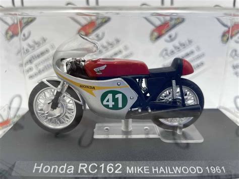 Die Cast Honda Rc162 Mike Hailwood 1961 Motorcycle Scale 124 Ebay