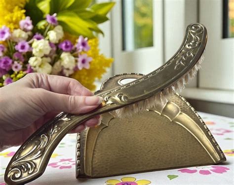 Vintage Brass Crumb Tray Dust Pan Dustpan Table Or Floor Sweep