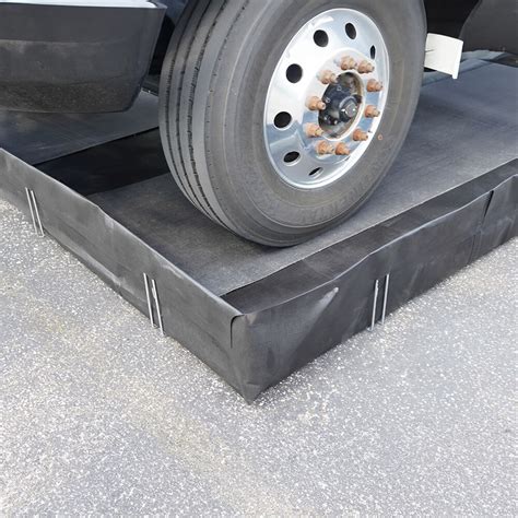 L Bracket Spill Containment Berm Enpac