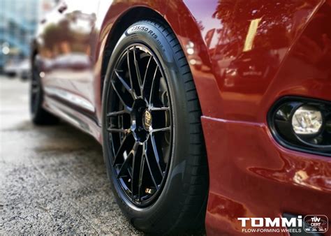 Ikea Have That Colourful Throw That Youre Sure Everyone Will Snuggle