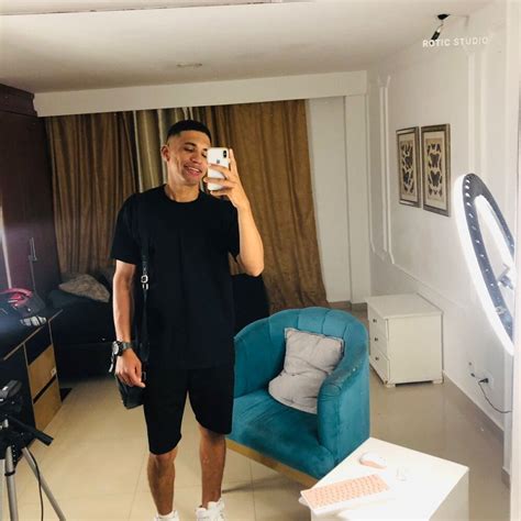 Arlo Cooper Nude On Cam Live Sex Chat On Fapchat