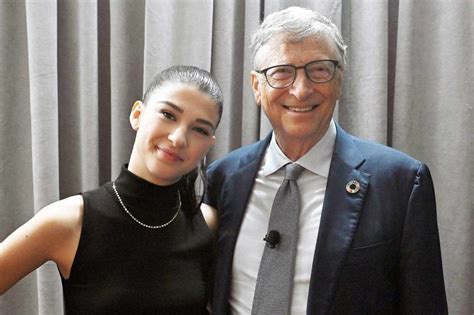 Bill Gates Says He Texts Daughter Phoebe To ‘say That Im Sending Her
