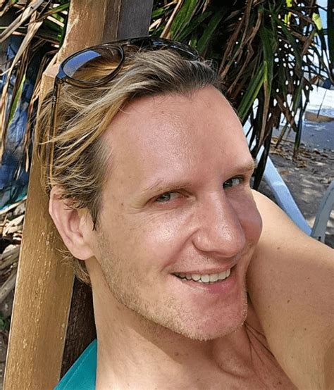 Arnaud Riverain Acteur